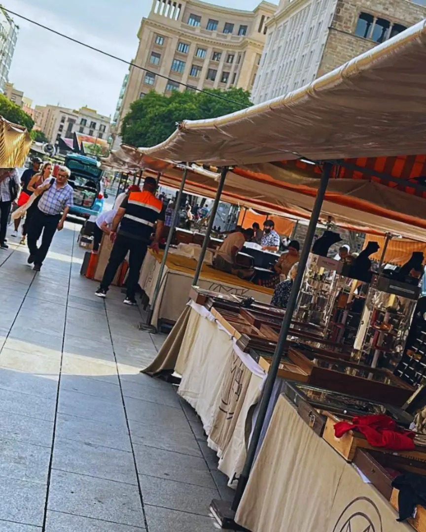 Challenges Of Moving To A New Country (Expat Advice) - Plugged In Travel