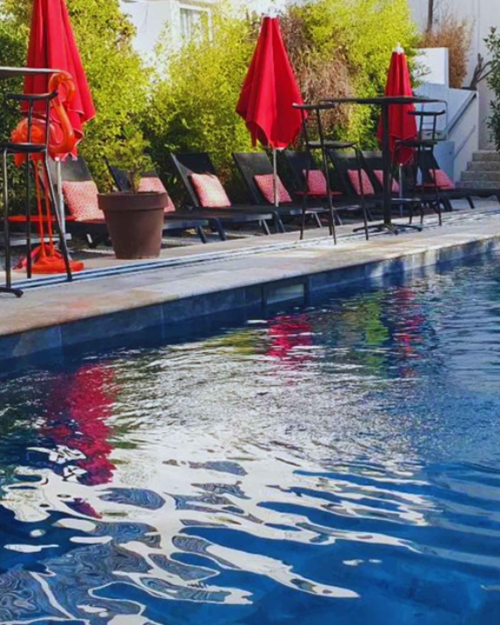 What Is The Average Size Of A Hotel Room? (Answered) - Plugged In Travel