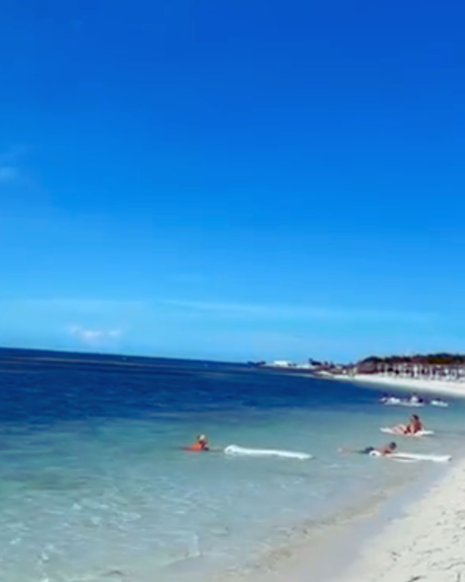 Best Places To Live In The Bahamas (Expat Approved) - Plugged In Travel