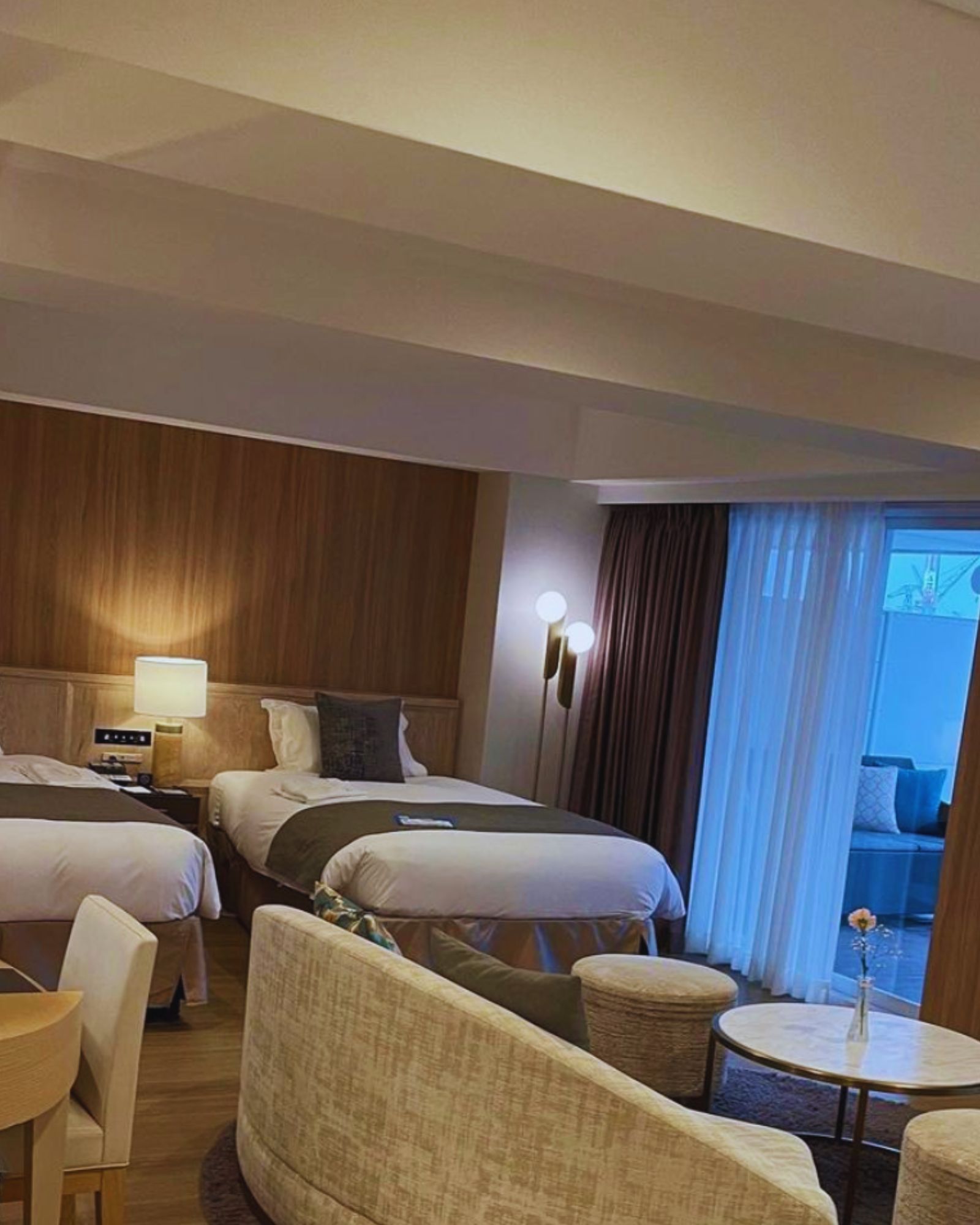 7+ Ways To Get Homeless Hotel Vouchers (Simple) - Plugged In Travel