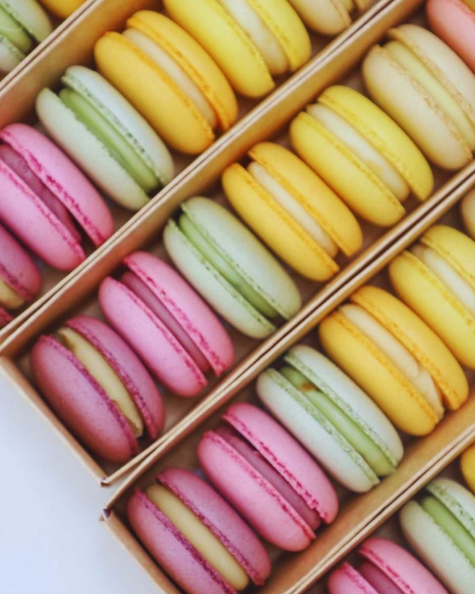 7+ Best Macarons In Paris (Local Approved) - Plugged In Travel